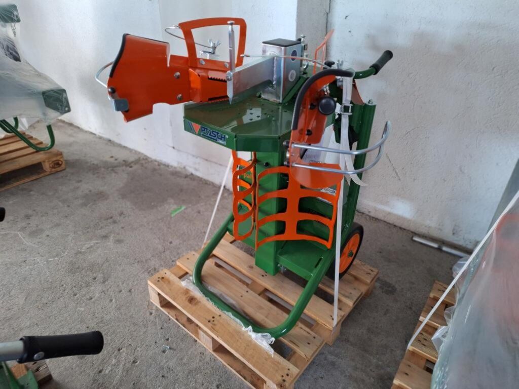 Posch Spaltaxt 8 to 3 KW, CV, année de construction · Landwirt.com