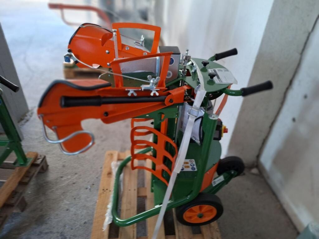 Posch Spaltaxt 8 to 3 KW, CV, année de construction · Landwirt.com