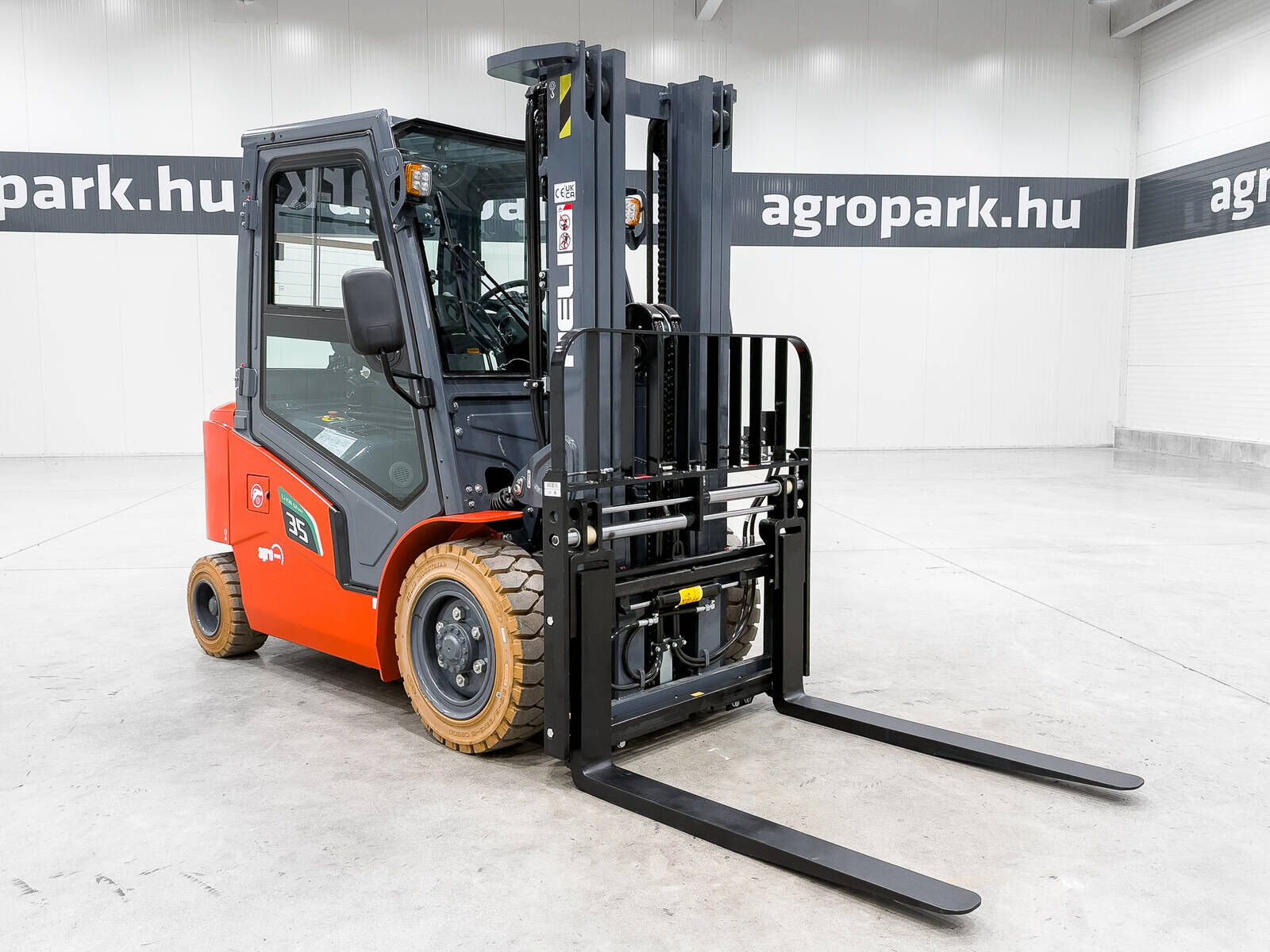 Heli CPD35-GC6LI-S G2-S, 3,5 Tonnen Li-Ionen-Elektros, CV, année de construction 2025 · Landwirt.com