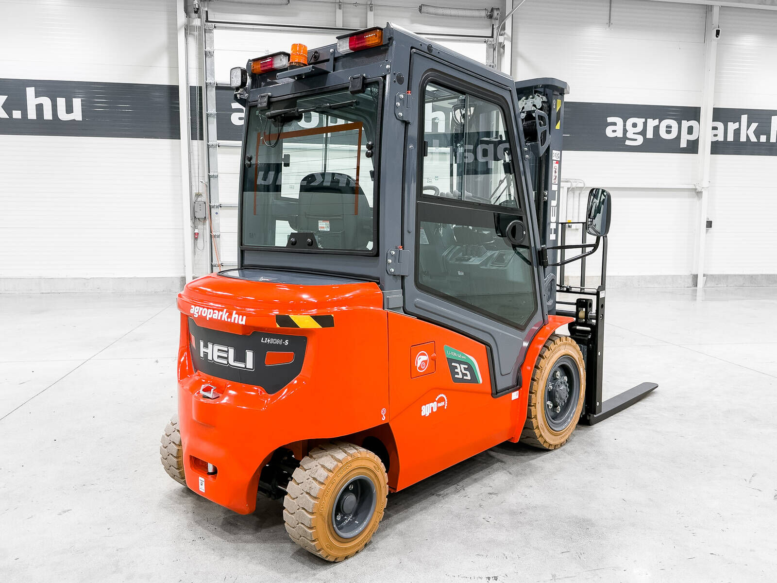 Heli CPD35-GC6LI-S G2-S, 3,5 Tonnen Li-Ionen-Elektros, CV, année de construction 2025 · Landwirt.com