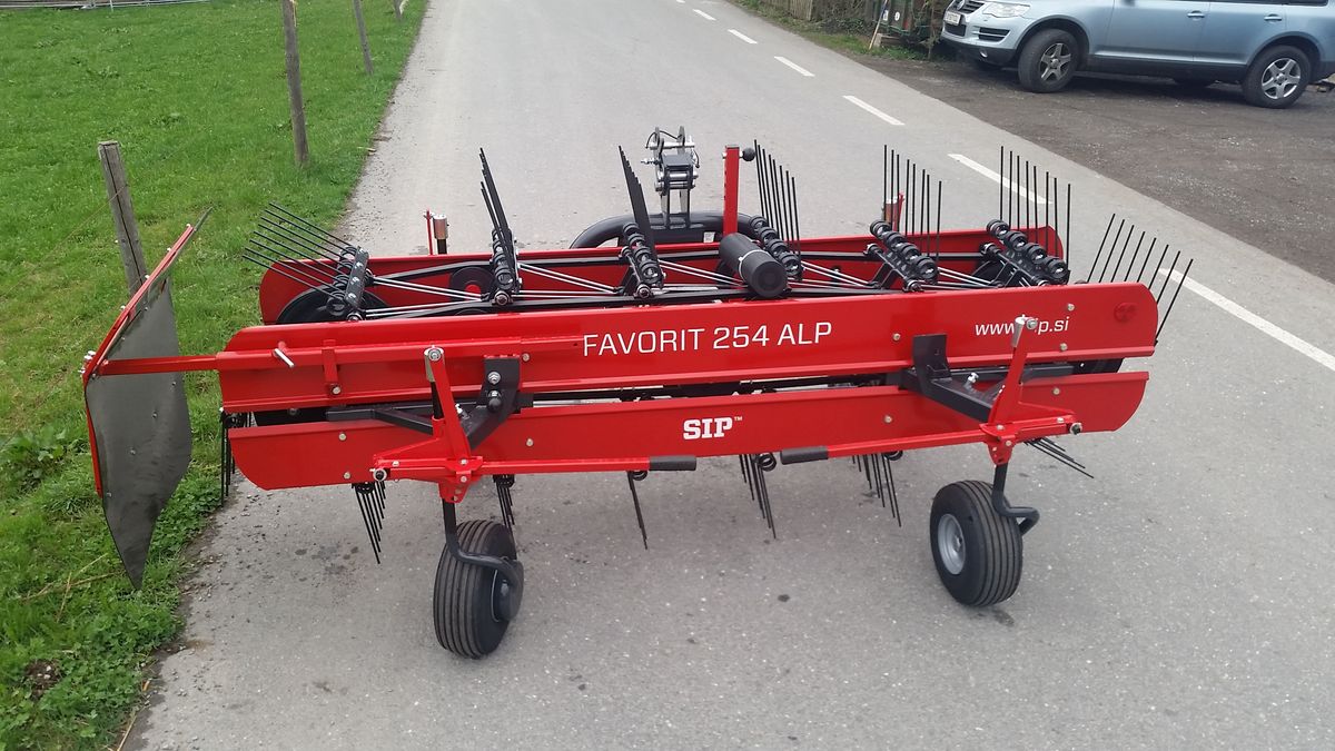 SIP Favorit 254/4 - Moosbrugger Landtechnik GmbH - Landwirt.com