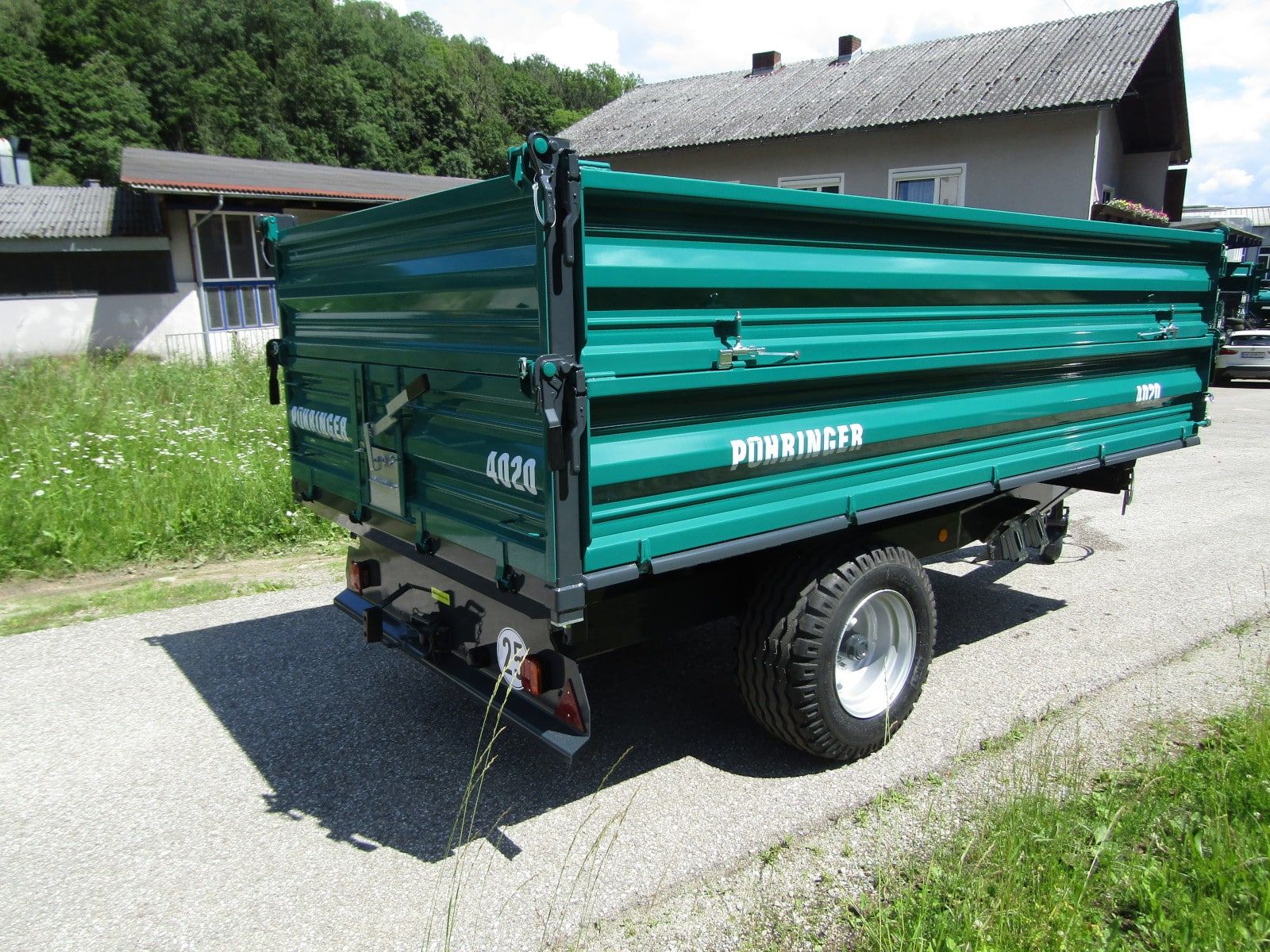 Pühringer 4020 7,5t 4,0x2,05m, HP, year of manufacture 2026 · Landwirt.com