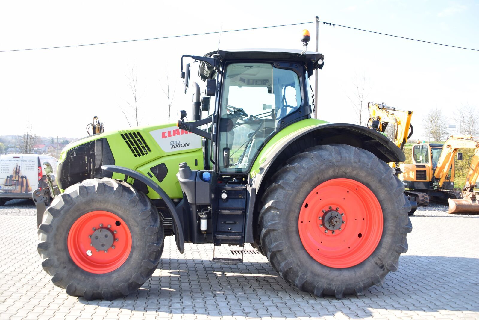 CLAAS Axion 810 CMATIC - 40 km/h - Landwirt.com